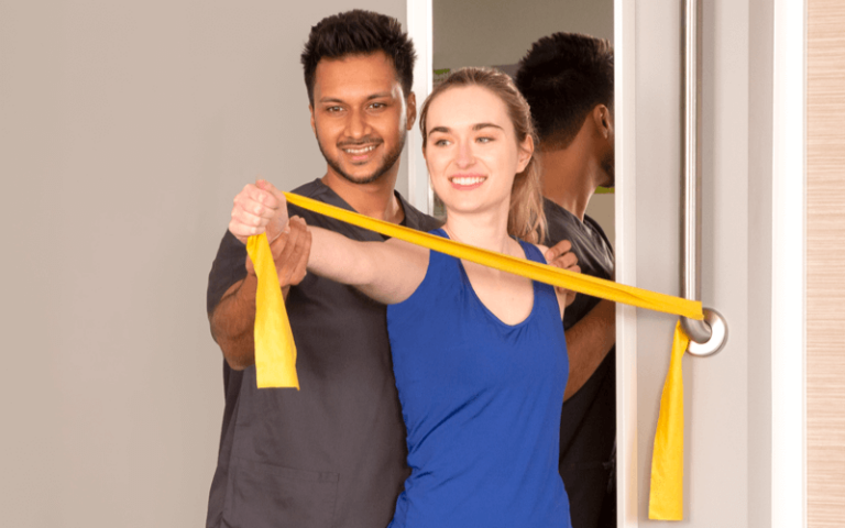 How a Wellness Chiropractor Helps You Achieve Your Goals